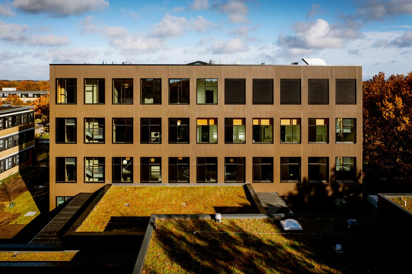 Sustainable Research Center Design: A Closer Look at DTU B112 Research ...