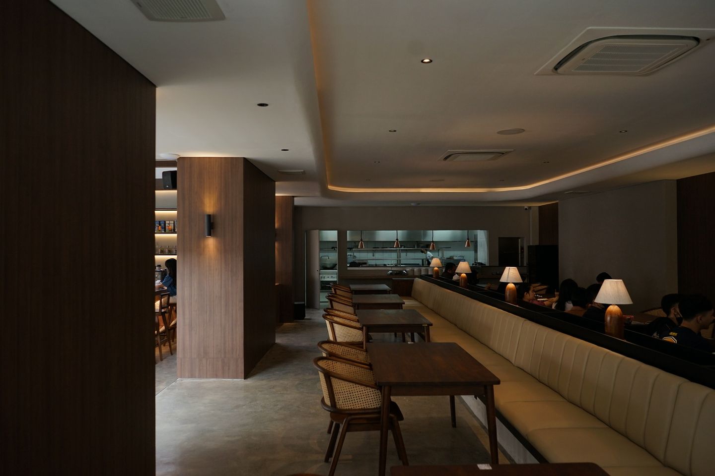 Restaurant Architecture Design in Bandung: Exploring Circolo Restaurant ...