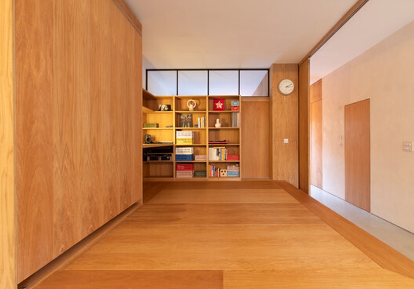 Defrosted Home: Transforming Static Spaces into Dynamic Experiences | Architecture Blog